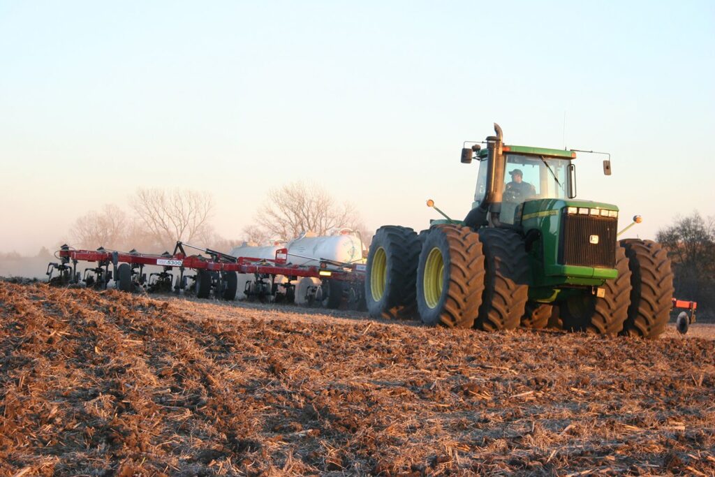 Stay Safe When Applying Anhydrous Ammonia This Spring - ProAg